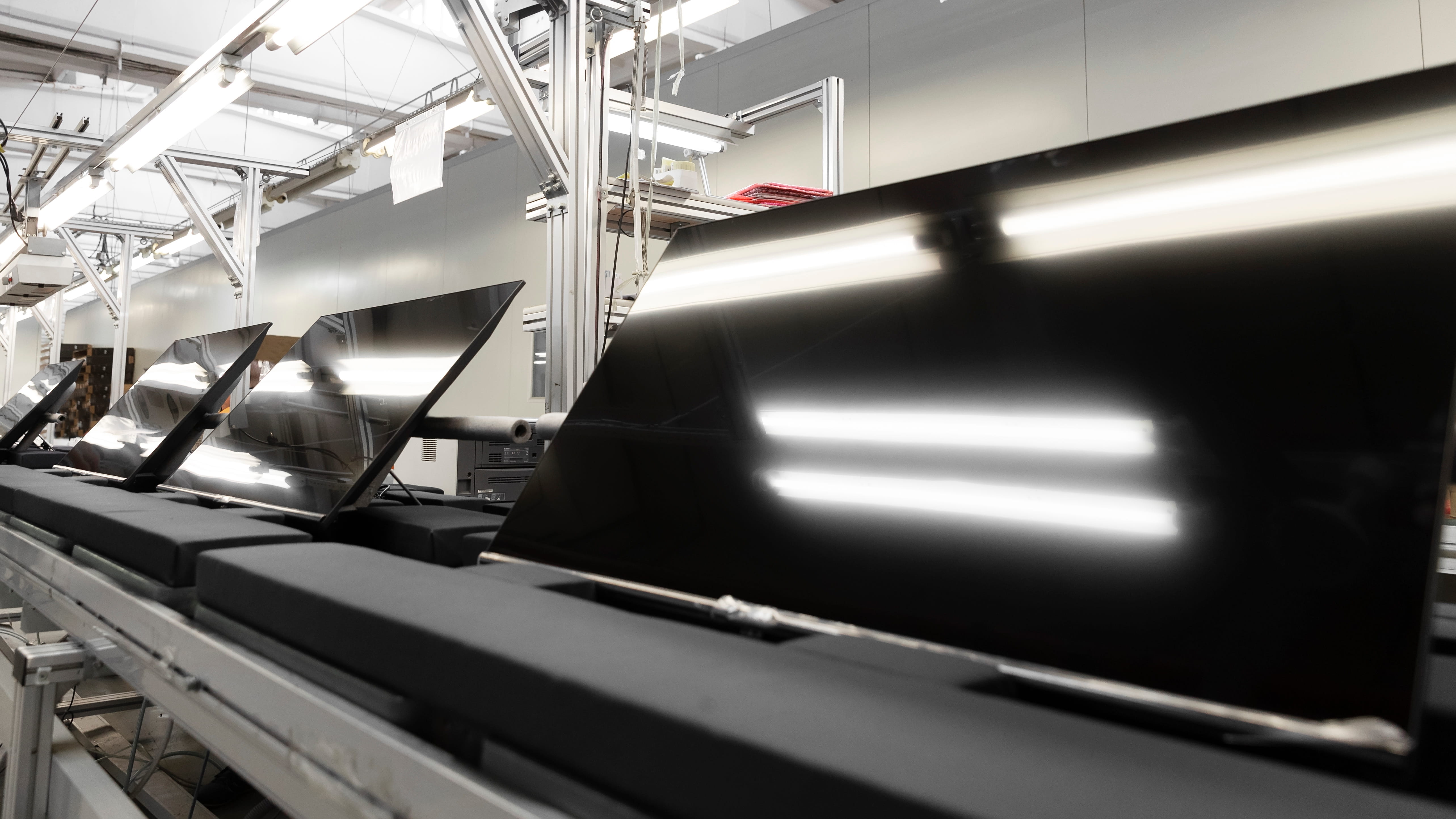 Omdia research finds display demand expected to rebound in 2023 Omdia